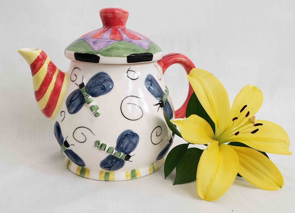 Tea Cups and Friends - Bluejean Corner